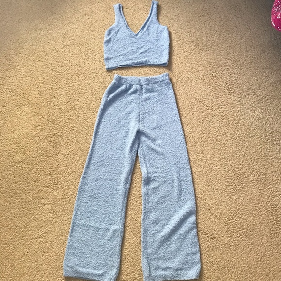 Intimates & Sleepwear | Brand New Boucle Knit Set Very Similar To Skims ...